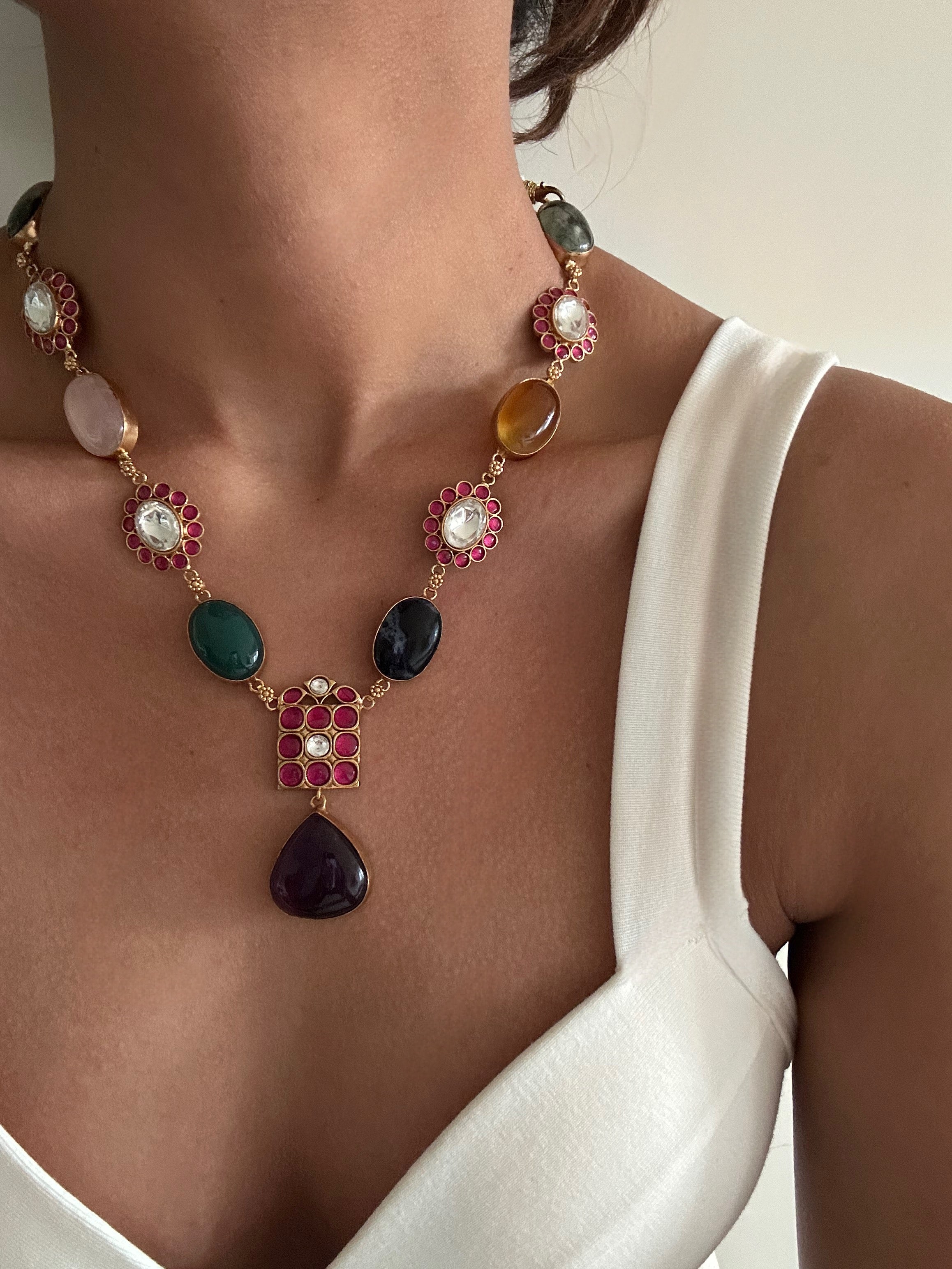 Preh 4 necklace – Dhora India