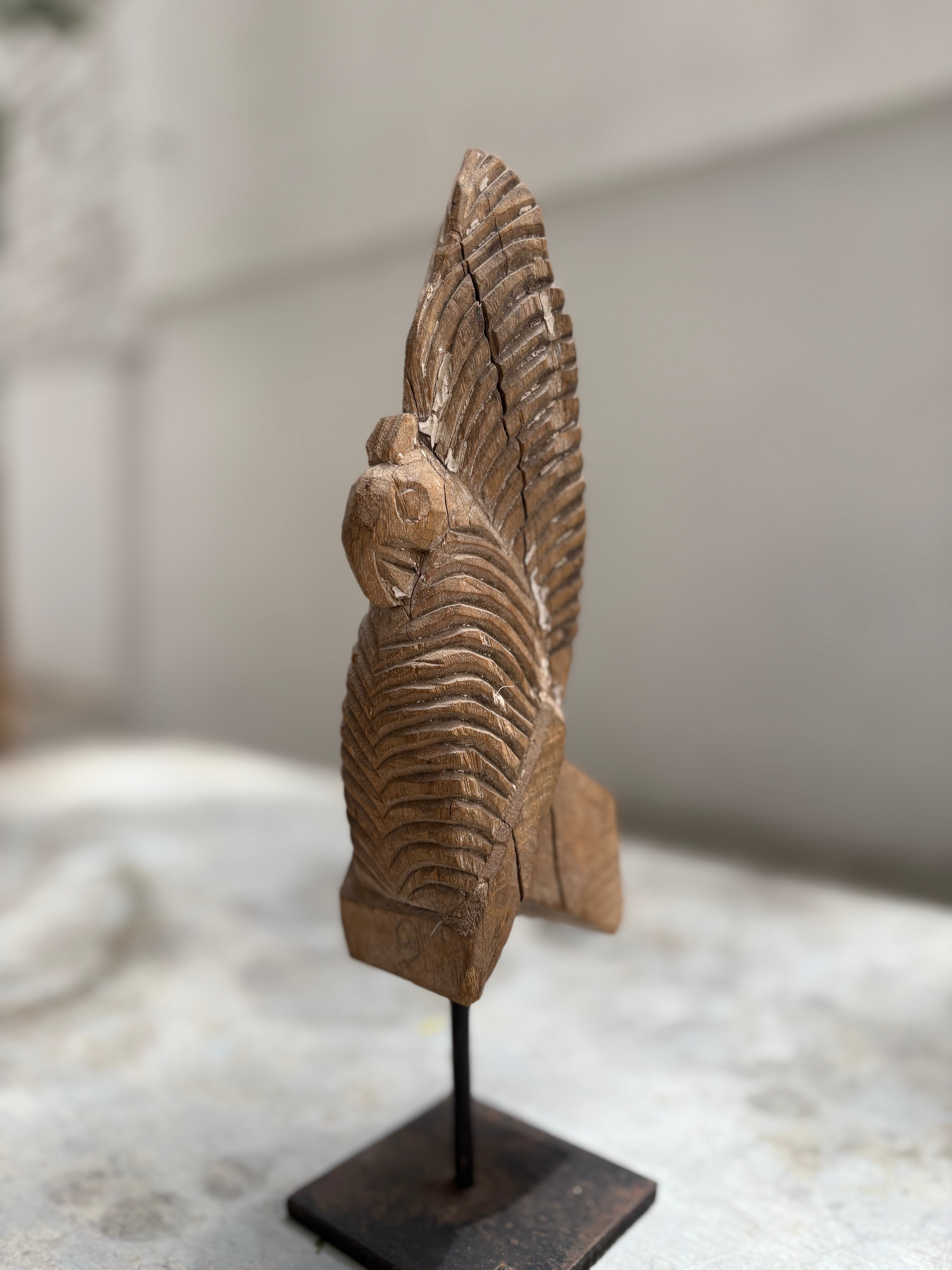 Falcon Atique Statue – Dhora India